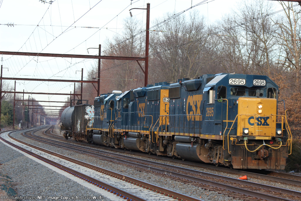 CSX 2695